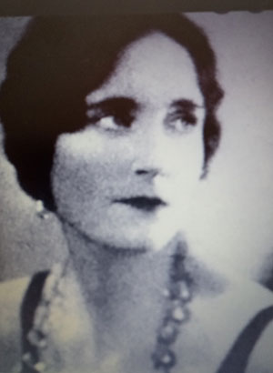 MOYA LLEWELYN DAVIES—SPY, STALKER, PATRIOT OR FANTASIST? - History Ireland